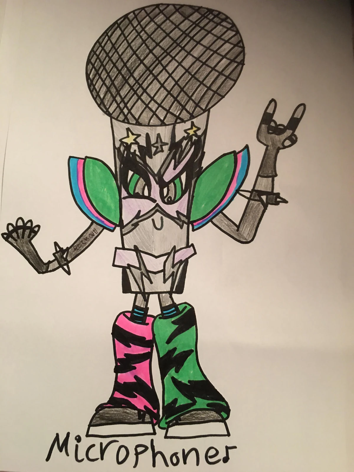 Microphone (RL) | Masked Toon Singer Wiki | Fandom