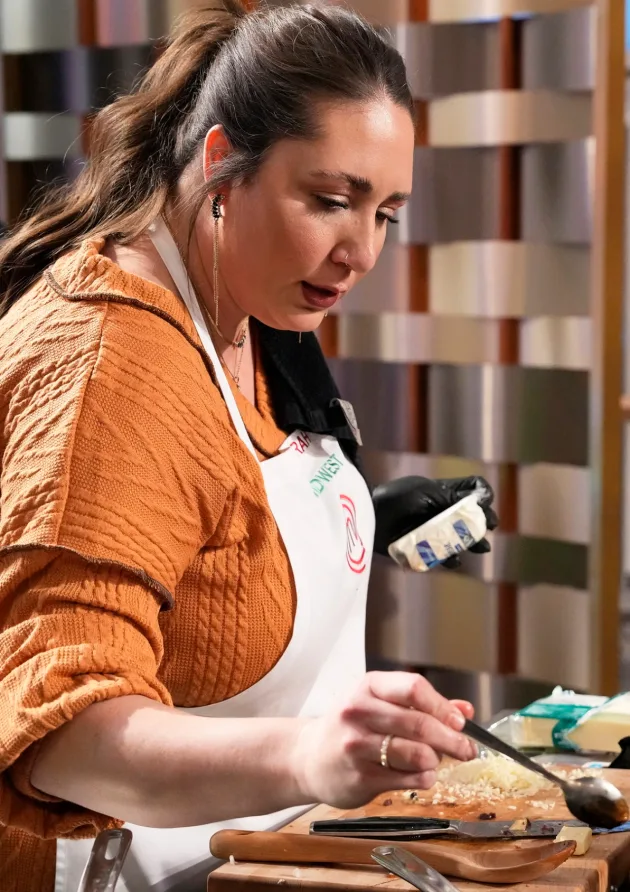 Episode 1308 (U.S.) - Birds of a Feather Mystery Box | MasterChef Wiki ...