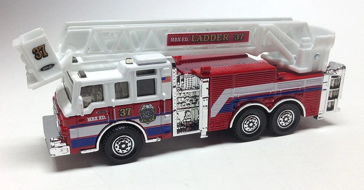 Pierce Velocity 100ft Aerial Platform (RW015) | Matchbox Cars Wiki | Fandom