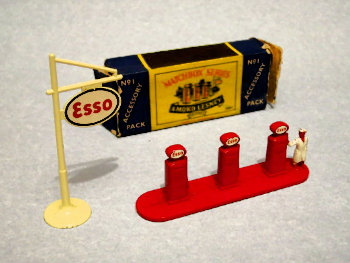 Esso Petrol Pumps (A-1) | Matchbox Cars Wiki | Fandom