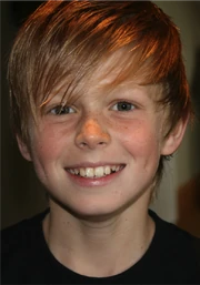 Elliot Reeve | Matilda the Musical Wiki | Fandom