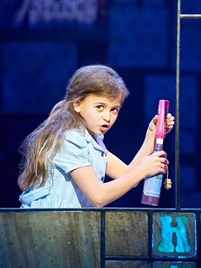 Isla Gie | Matilda the Musical Wiki | Fandom