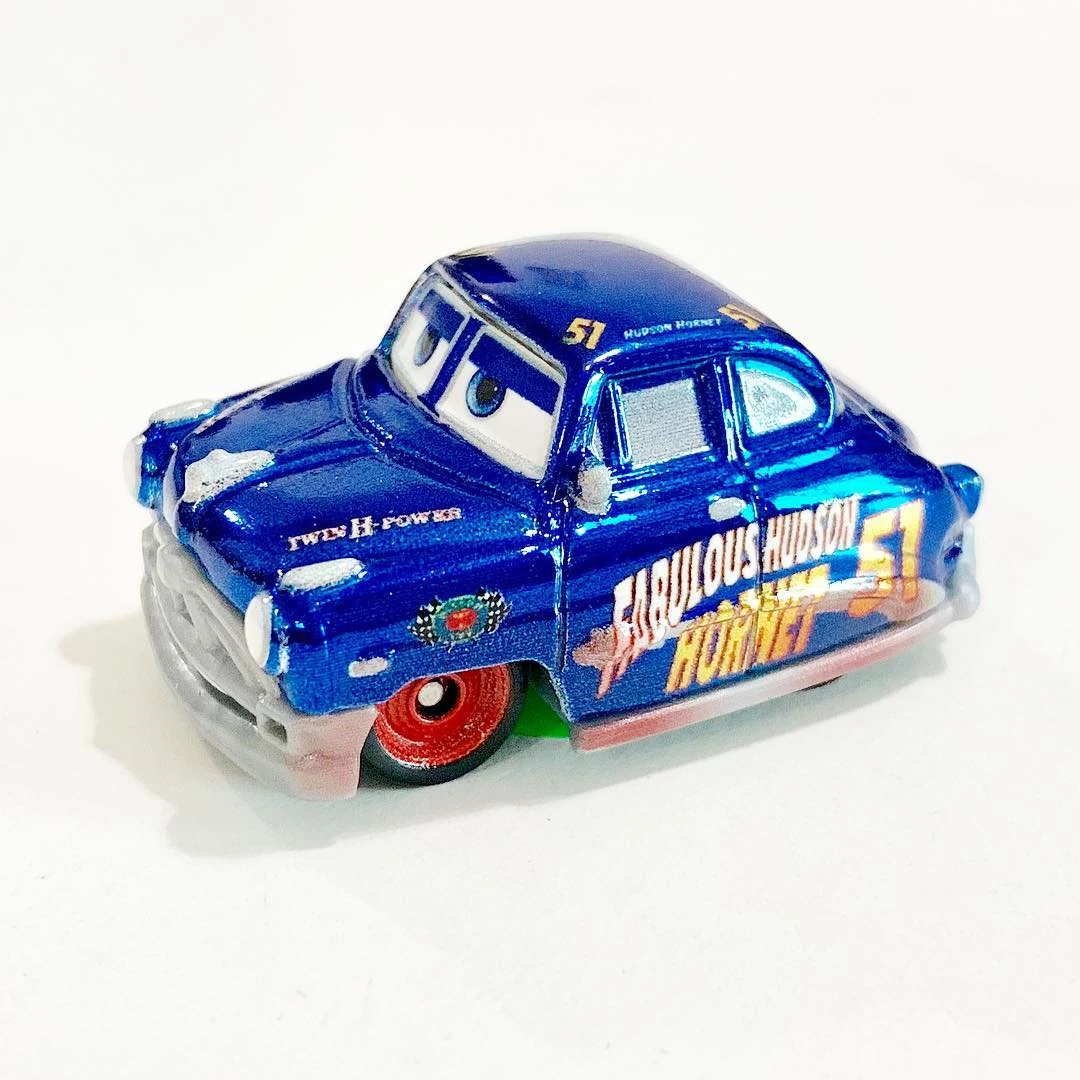 Mini Racers Metallic Dirt Track Fabulous Hudson Hornet | Pixar Cars Die ...