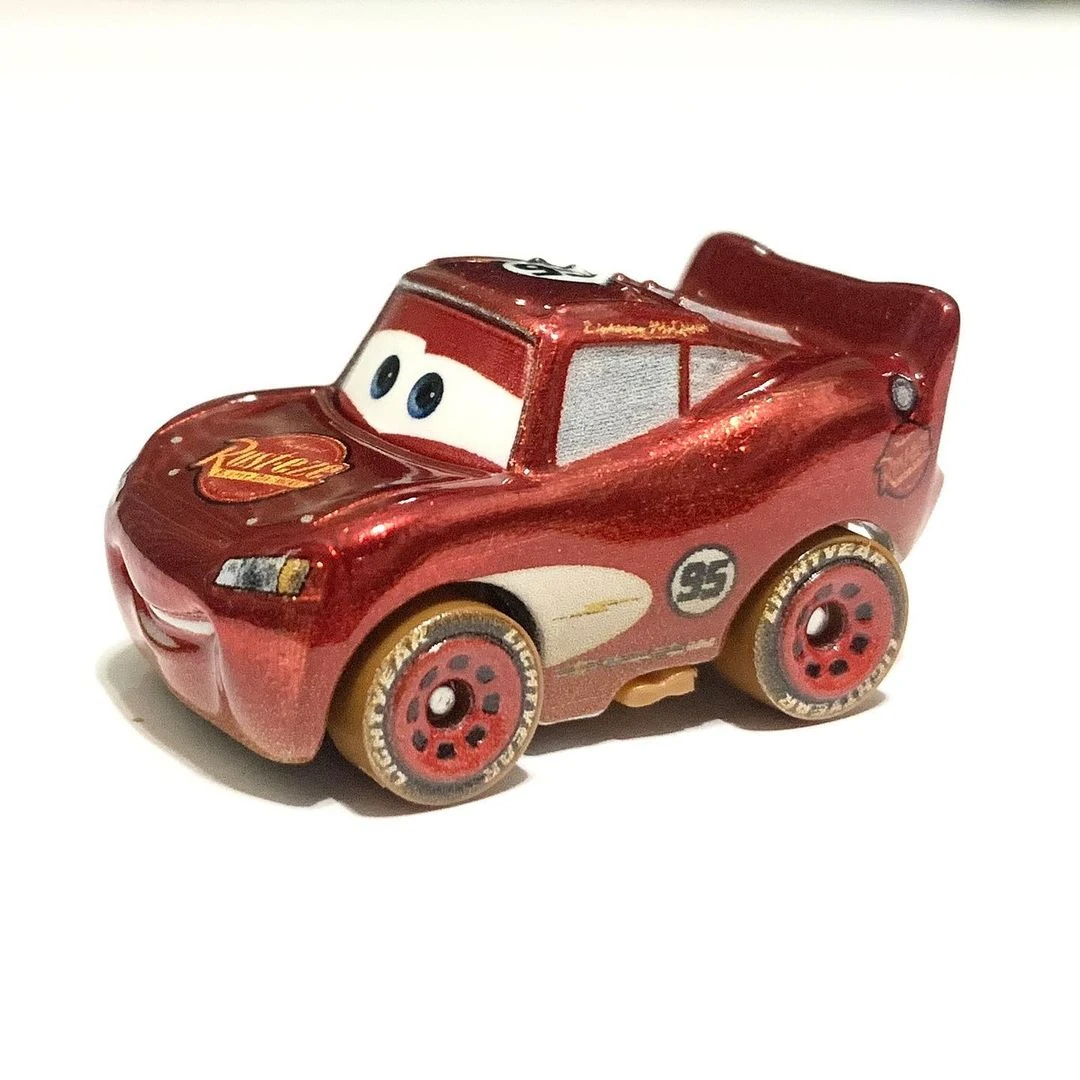 Mini Racers Muddy Radiator Springs Lightning McQueen | Pixar Cars Die ...