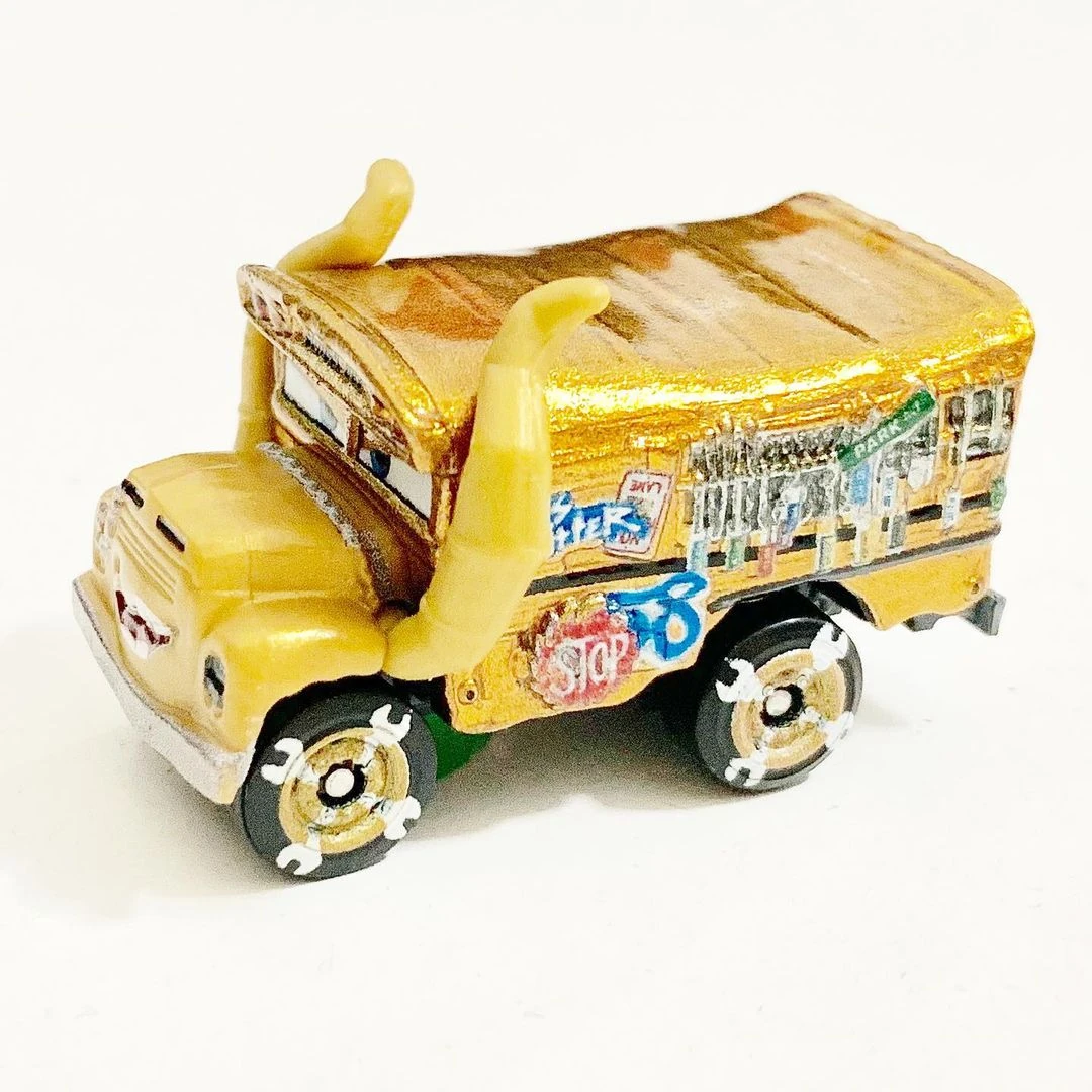 Mini Racers "Golden" Miss Fritter | Pixar Cars Die-casts Wiki | Fandom
