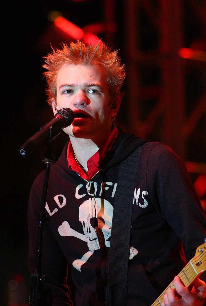 Derek Whibley | Matthewsmusic Wiki | Fandom