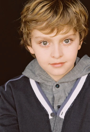 Gavin Lewis | Wiki Maximum Ride | Fandom