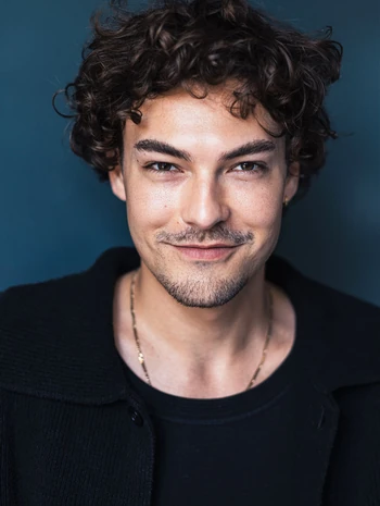 Justus Riesner | Maxton Hall Wiki | Fandom