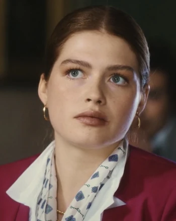 Lydia Beaufort | Maxton Hall Wiki | Fandom