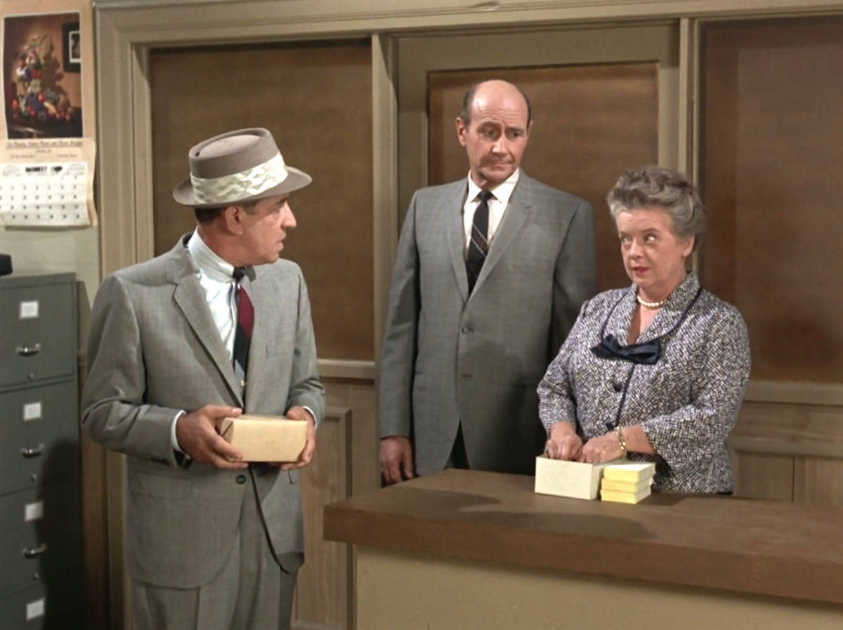 Aunt Bee Takes A Job Mayberry Wiki Fandom