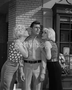Fun Girls (episode) | Mayberry Wiki | Fandom