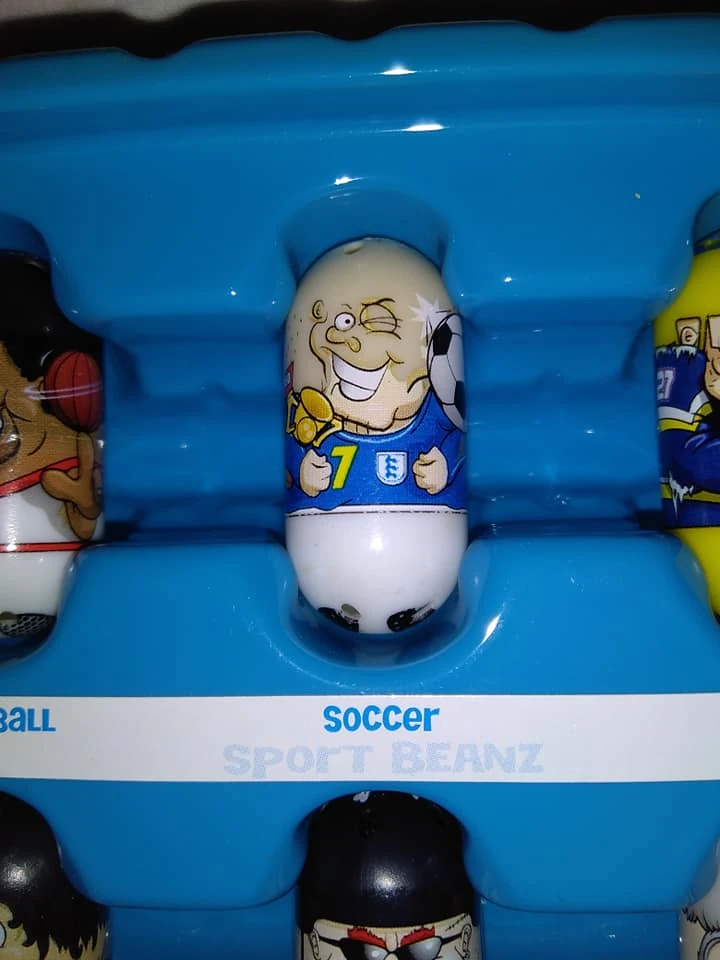 Soccer Bean | Beanpedia, The Mighty Beanz Wiki | Fandom
