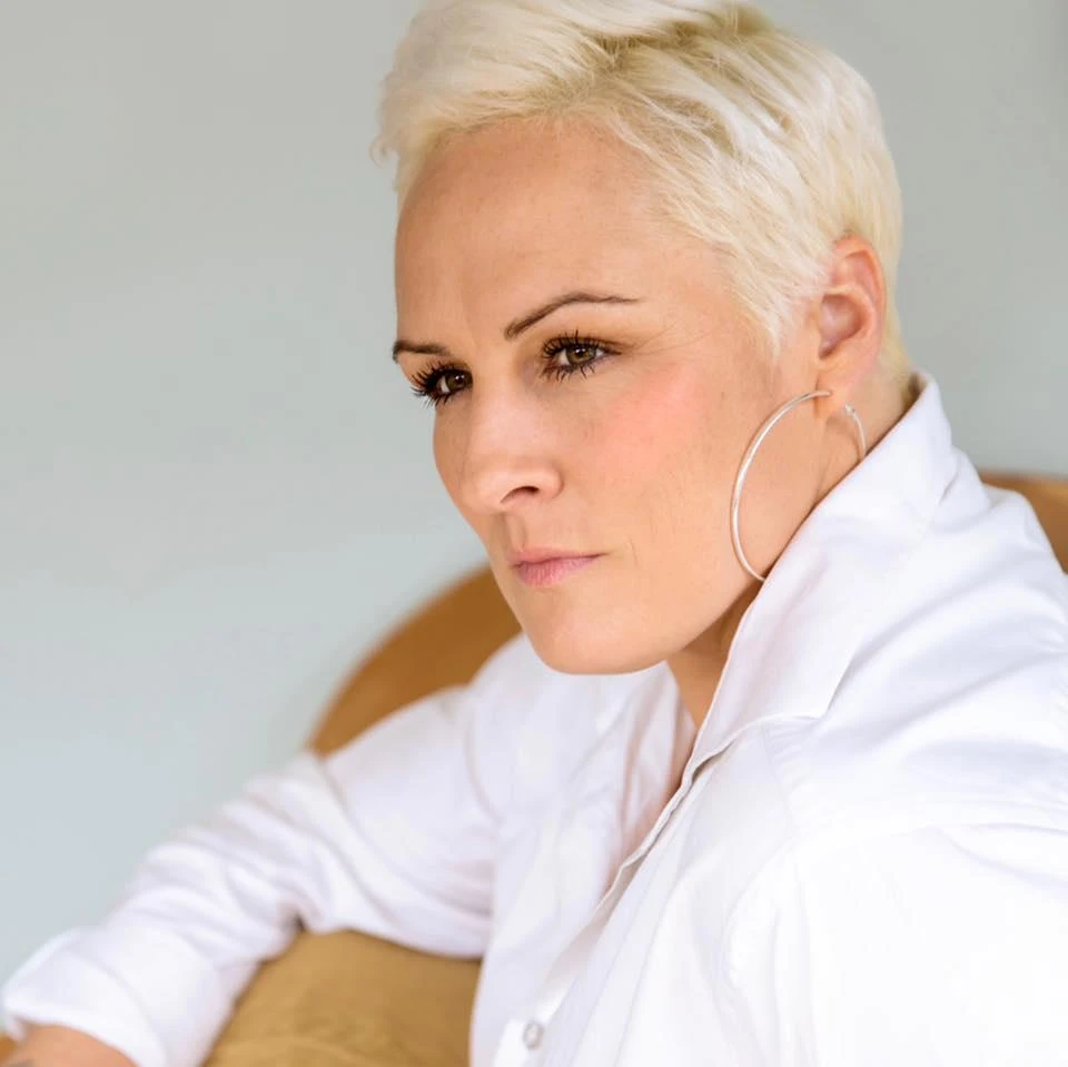 Rebecca Lavelle | McLeod's Daughters Wiki | Fandom