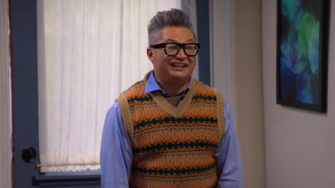 Mr. Tennyson | The Villains Of Valley View Wiki | Fandom