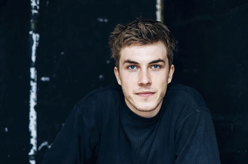 Felix Mayr | Meg book series Wiki | Fandom