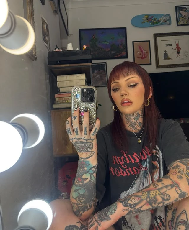 Lauren Winzer | Melanie Martinez Wiki | Fandom