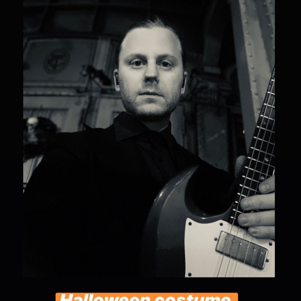 Pearl Lion | Melanie Martinez Wiki | Fandom