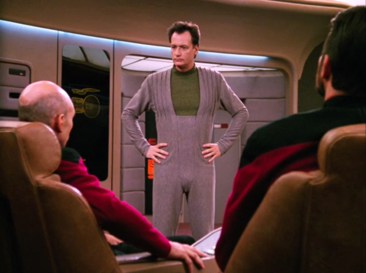 Deja Q | Memory Alpha | Fandom