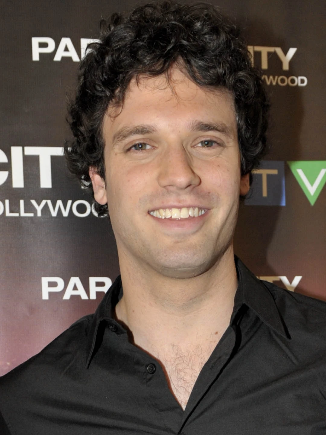 Jake Epstein | Memory Alpha | Fandom