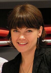 Nicole de Boer | Memory Alpha | Fandom