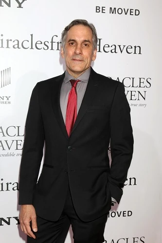 Wayne Pére | Memory Alpha | Fandom