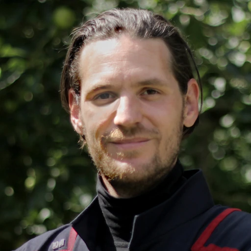 Gary O'Brien (artist) | Memory Alpha | Fandom