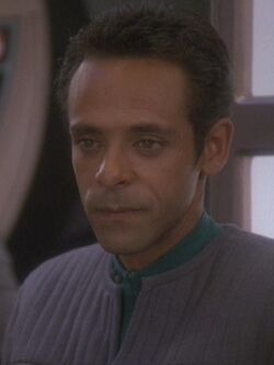 Julian Bashir | Memory Alpha | Fandom