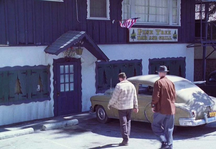 Pine Tree Bar and Grill | Memory Alpha, das Star-Trek-Wiki | Fandom