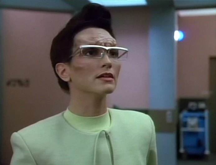 Bebe Neuwirth | Memory Alpha | Fandom