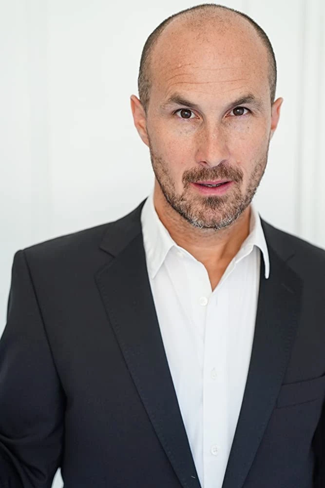 Noah Davis | Memory Alpha | Fandom