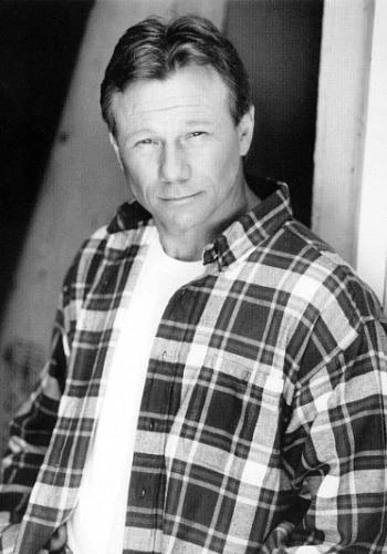 Mike Washlake | Memory Alpha | Fandom