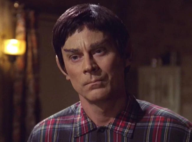 Stron | Memory Alpha | Fandom