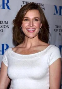 Brenda Strong | Memory Alpha | Fandom