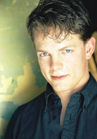 Duncan K. Fraser | Memory Alpha | Fandom