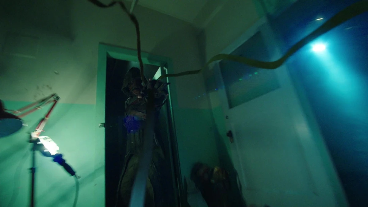 Devarim rags (Earth-Prime) | Memory Delta Wiki | Fandom