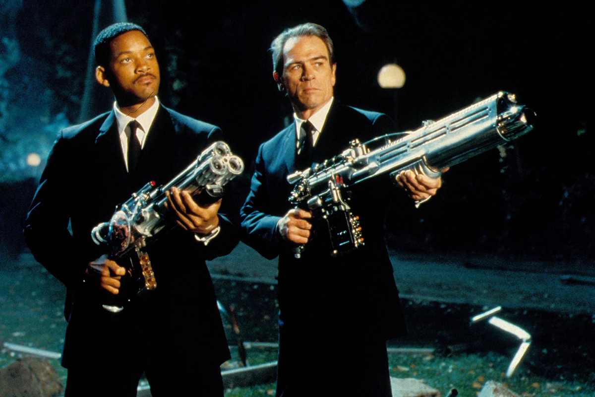 Arquillian Arm Cannon (Tri-Barrel Pulsar Blaster) | Men in Black Wiki ...