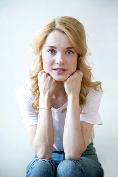Anna Böhm | Mental Wiki | Fandom