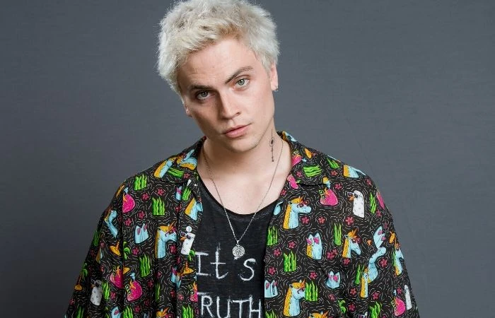 Simon Bellem | Mental Wiki | Fandom