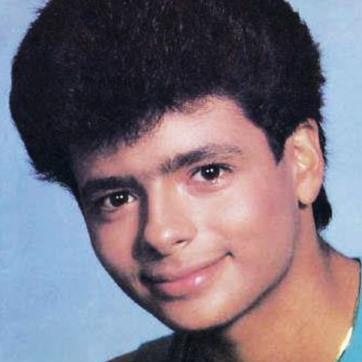 Robby Rosa | Wiki Menudo | Fandom