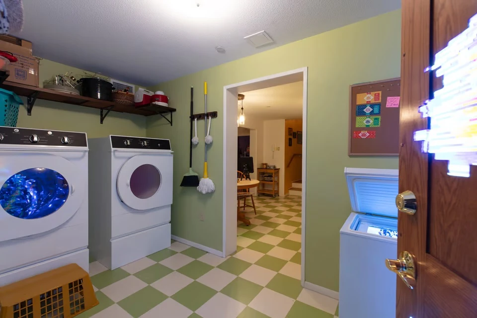 Laundry Room (TRU) | Meow Wolf Wiki | Fandom
