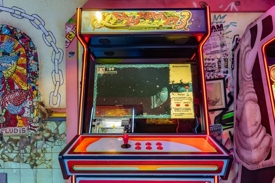 Silverfish | Meow Wolf Wiki | Fandom