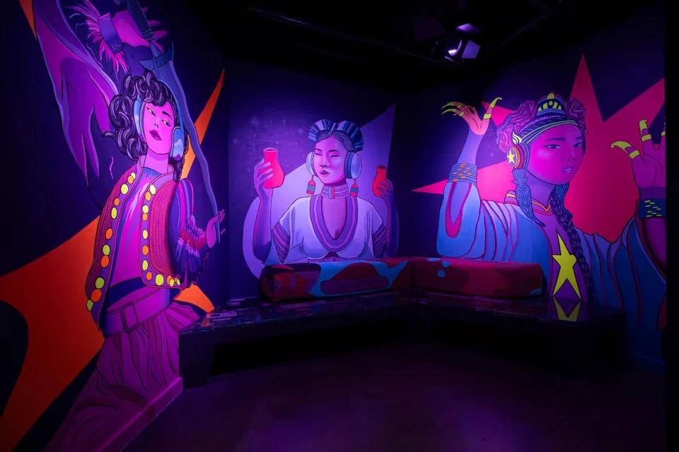 The Royal Rumpus Room | Meow Wolf Wiki | Fandom