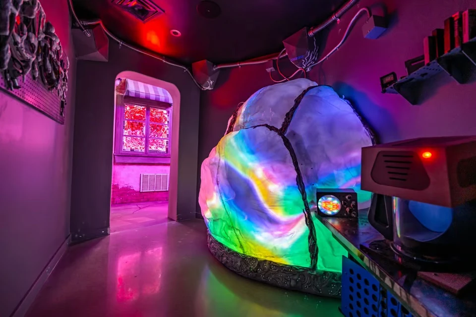 The Phantom Center | Meow Wolf Wiki | Fandom