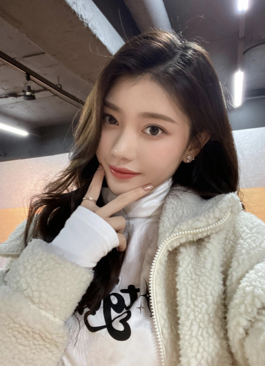 Iris Zheng | Meraki Wiki | Fandom