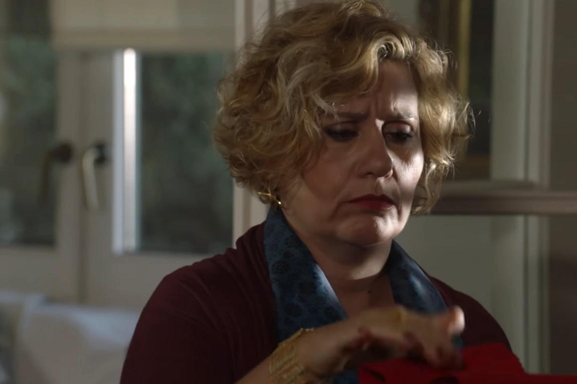 Júlia | Merlí Wikia | Fandom