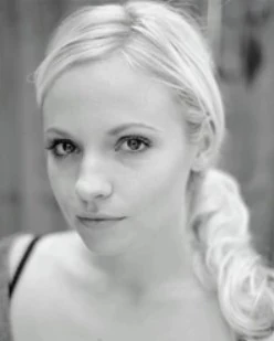 Georgia Moffett | Wiki Merlin | Fandom