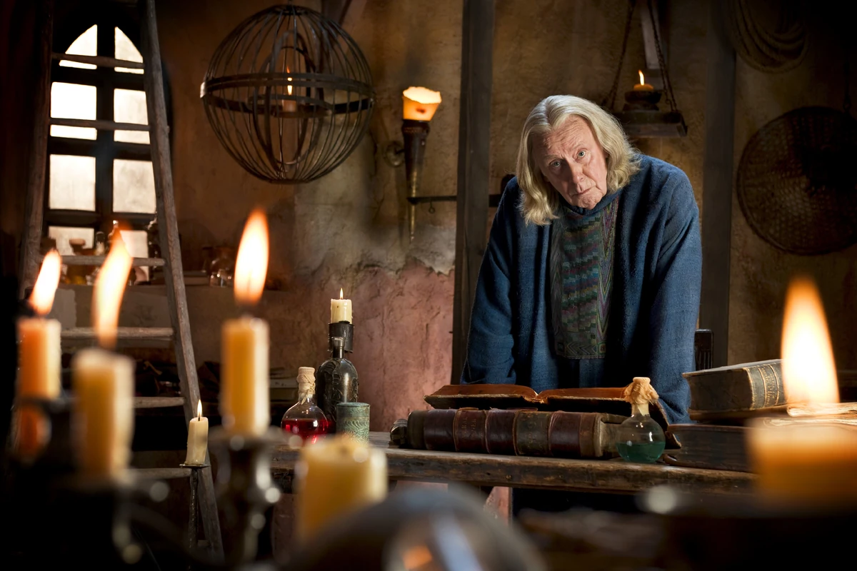 Gaius' Wardrobe | Merlin Wiki | Fandom