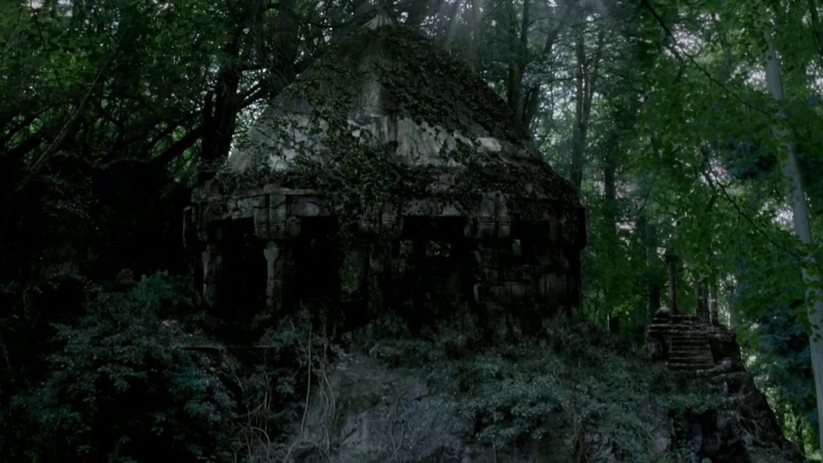 King Loath's Tomb | Merlin Wiki | Fandom