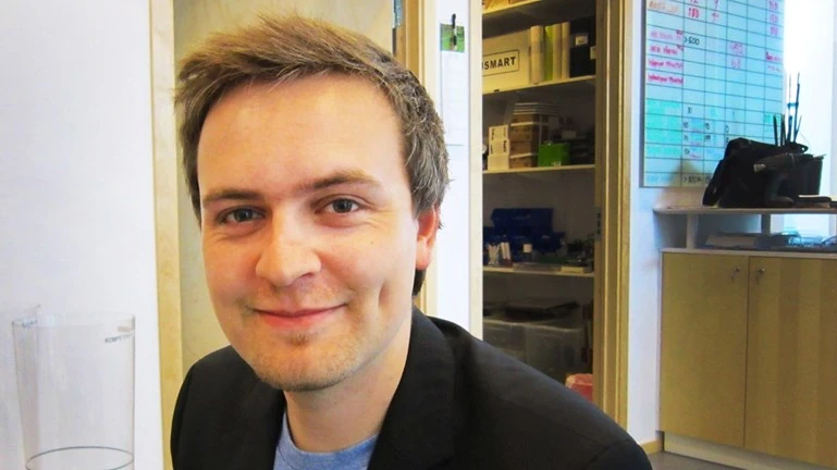 Tim Symons | Wikitroid | Fandom