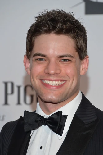 Jeremy Jordan | Wiki Meu Universo de Filmes & Séries | Fandom